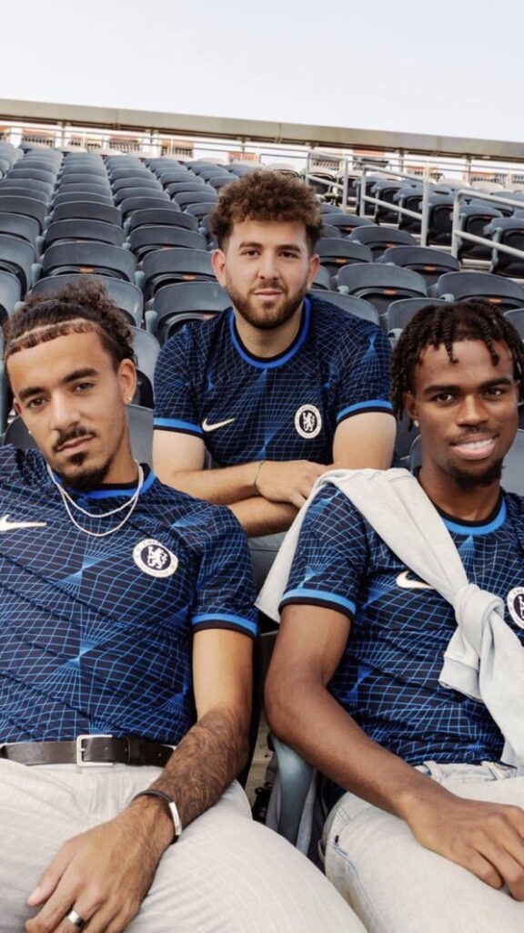 Chelsea lança seu uniforme away para a temporada 23/24 - O maior e ...