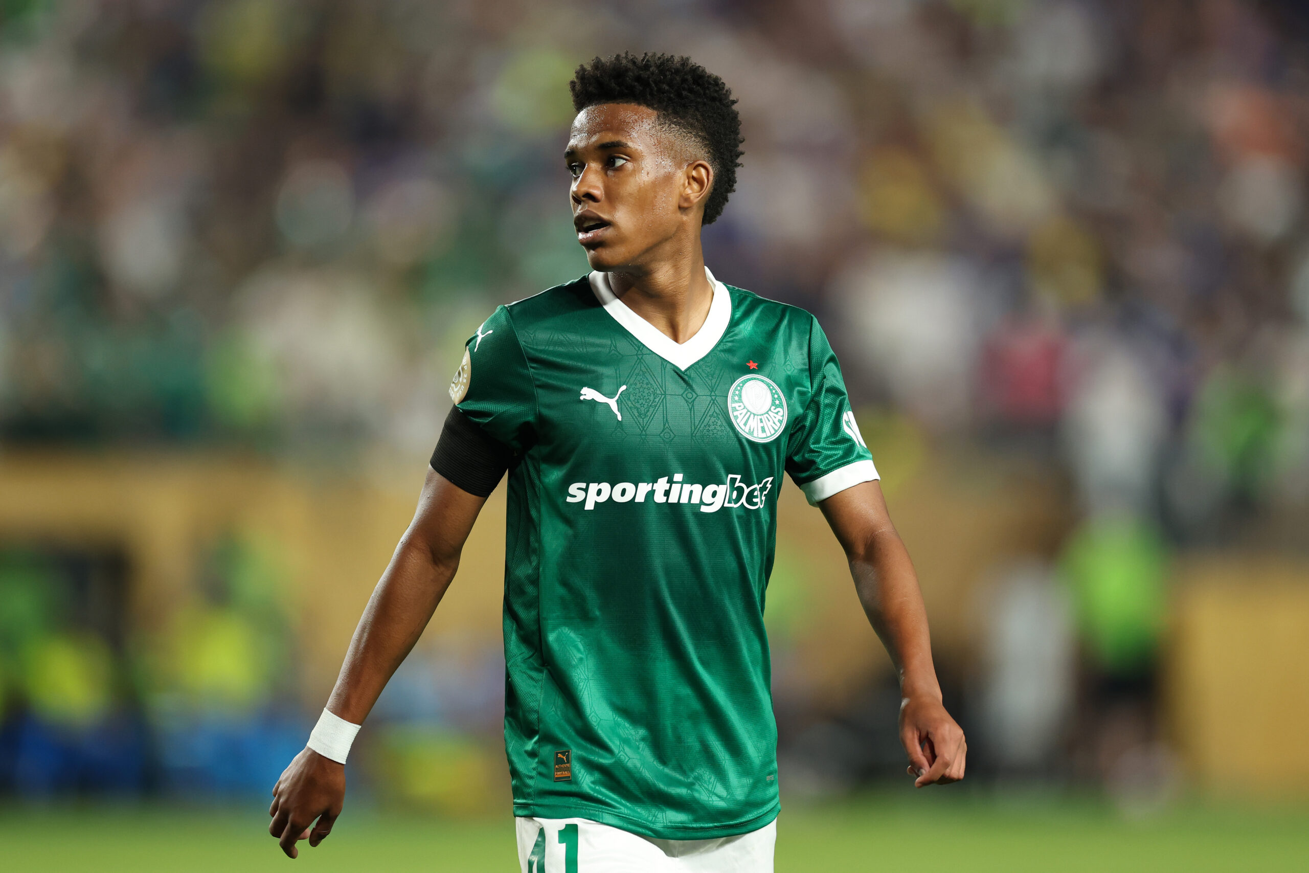 Estêvão Willian: "Mal posso esperar para vestir a camisa do Chelsea ...